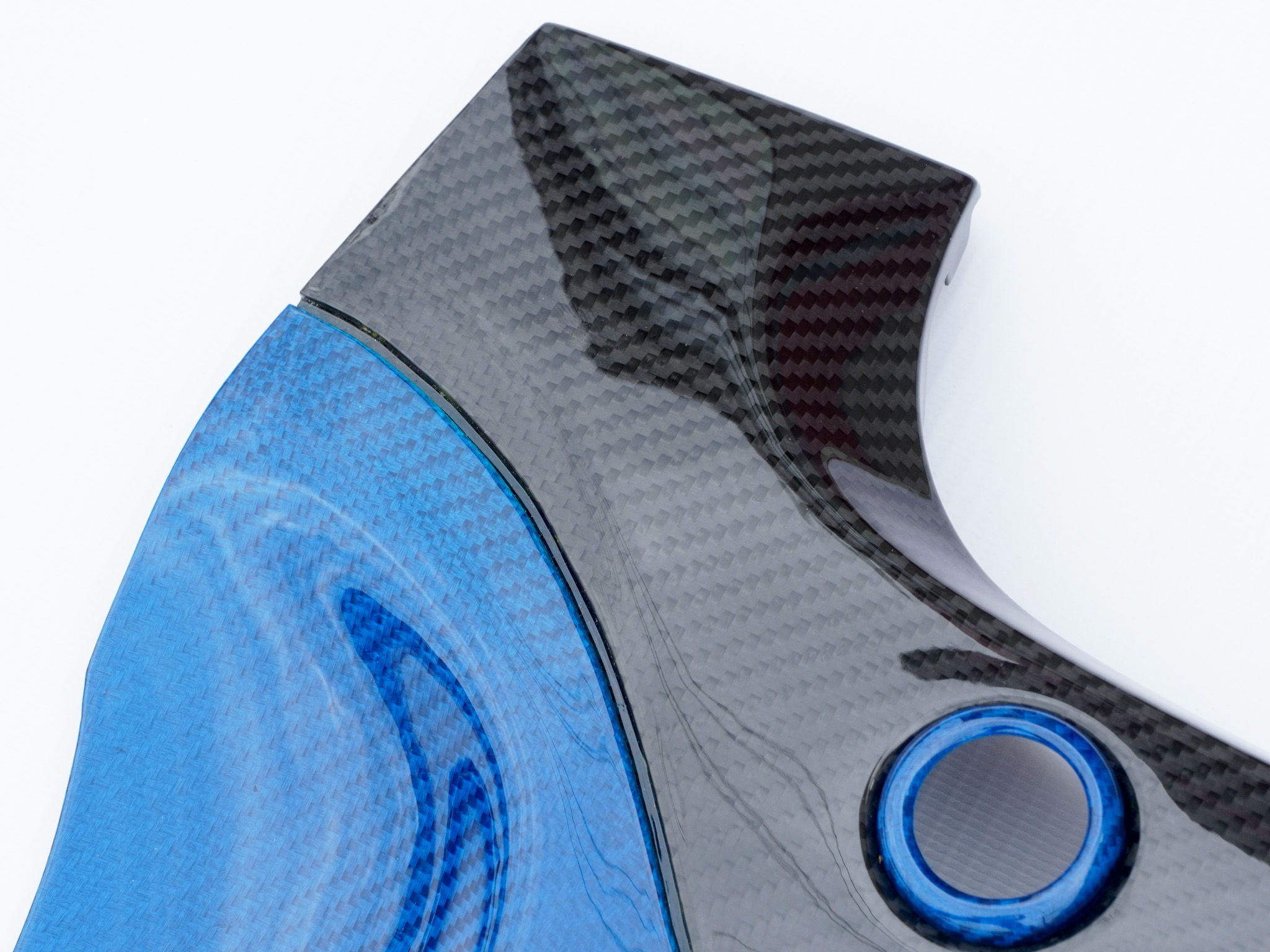 FIAT 500 Custom Dashboard - Carbon Fiber - Two Tone w/ Blue Pearl ...