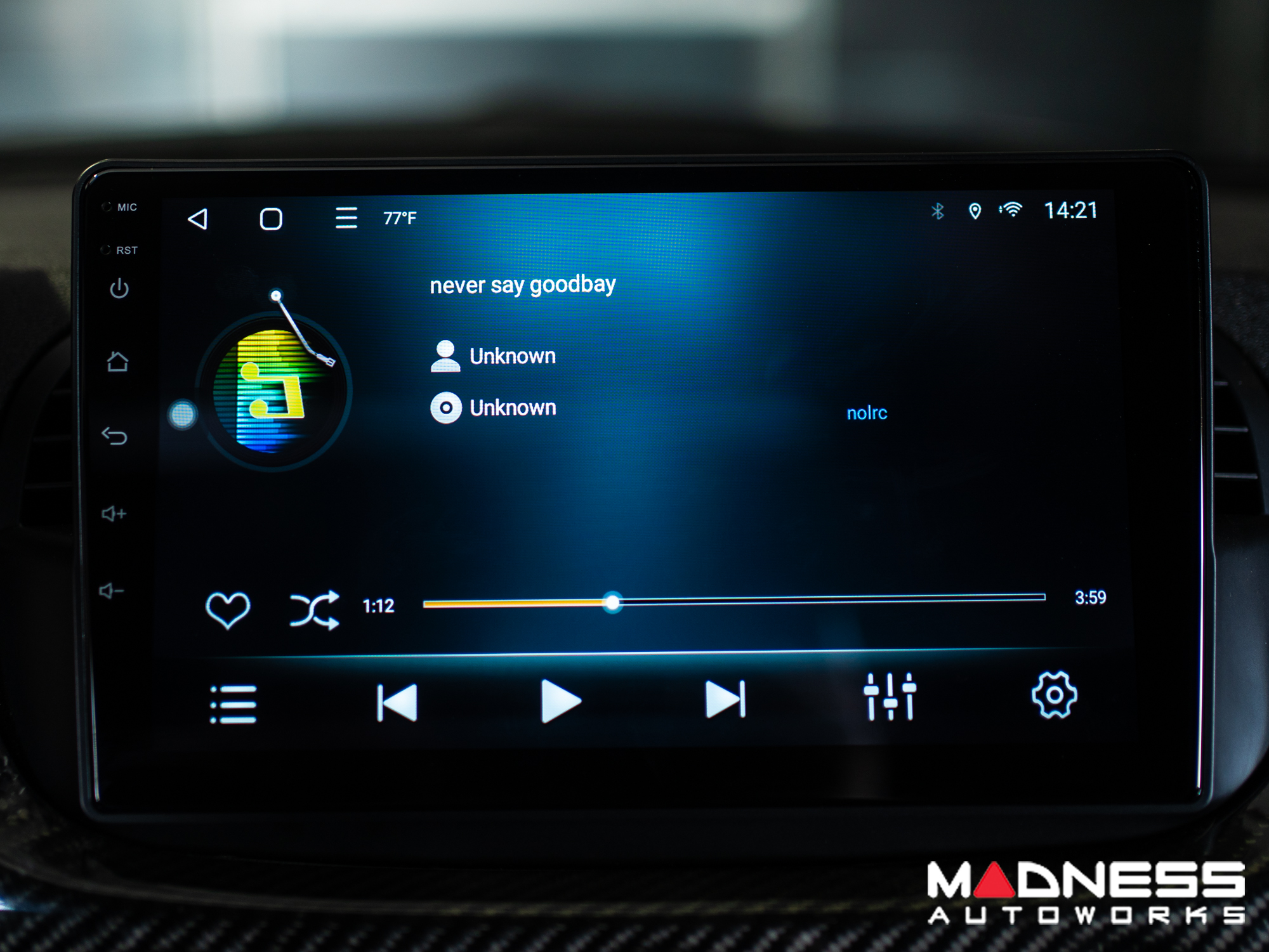 FIAT 500 Radio Head Unit Upgrade System w/ install Kit, F500-RDO-T2-V1-B