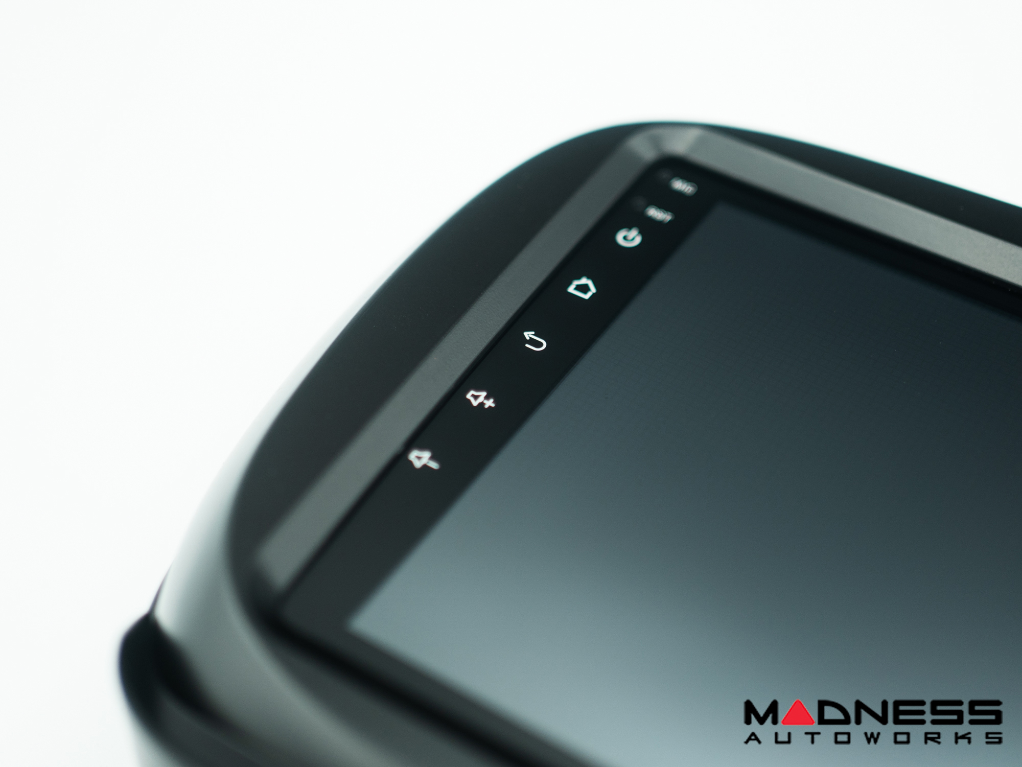 Fiat 500X Radio Head Unit Upgrade System w/ install Kit- T2, F500X-RDO-T2