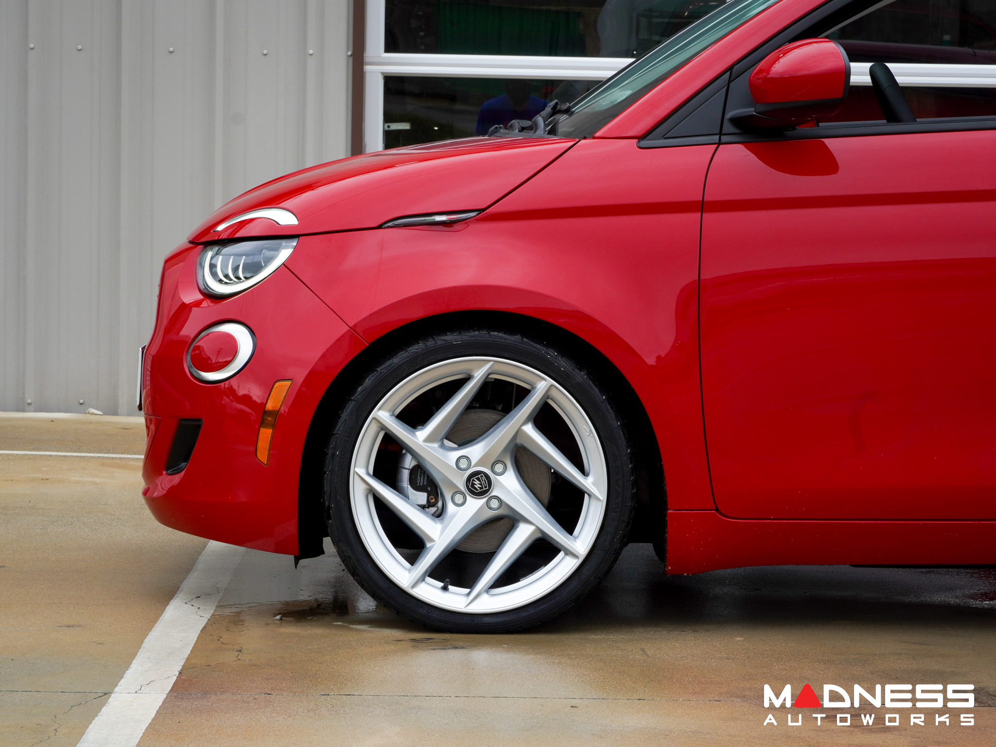 FIAT 500e Custom Wheels - 18in - Type 52 - Kahn Design - Silver - Gen 2 ...